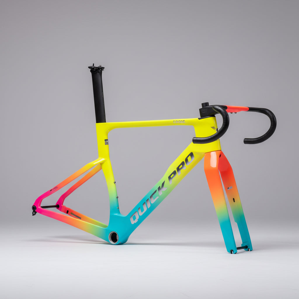 Quick Pro ER:ONE Aero Road Frameset - Carbon Black – CCACHE